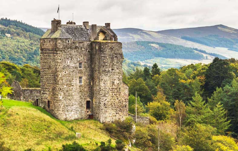 Neidpath Castle Wedding » Weddings In Scotland